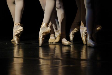 The Basics of Dancing En Pointe - Dance Classics